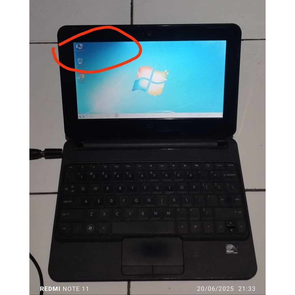 Jual Notebook HP mini 110-3111TU intel atom DDR3 minus lcd bagian kiri atas sedikit redup,batre ...