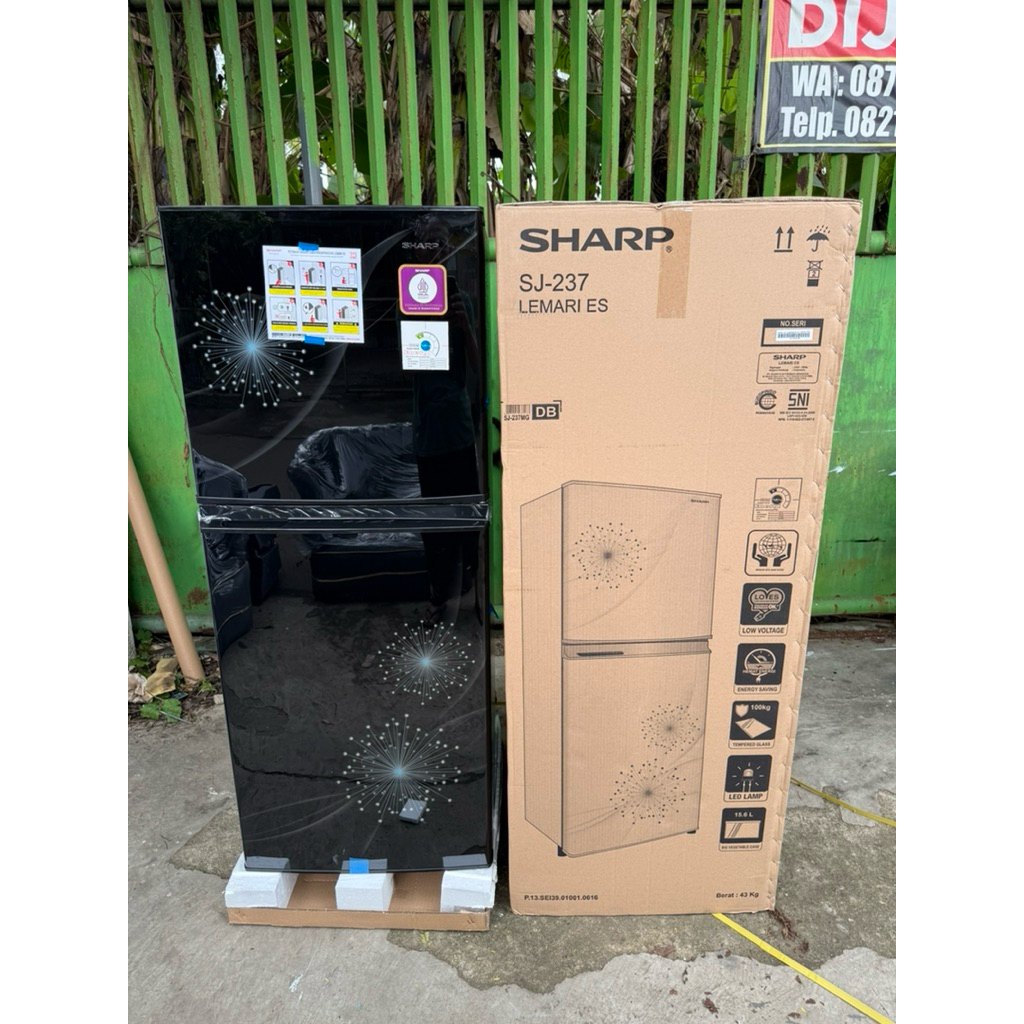 Jual KULKAS 2 PINTU SHARP SJ 237 | Shopee Indonesia