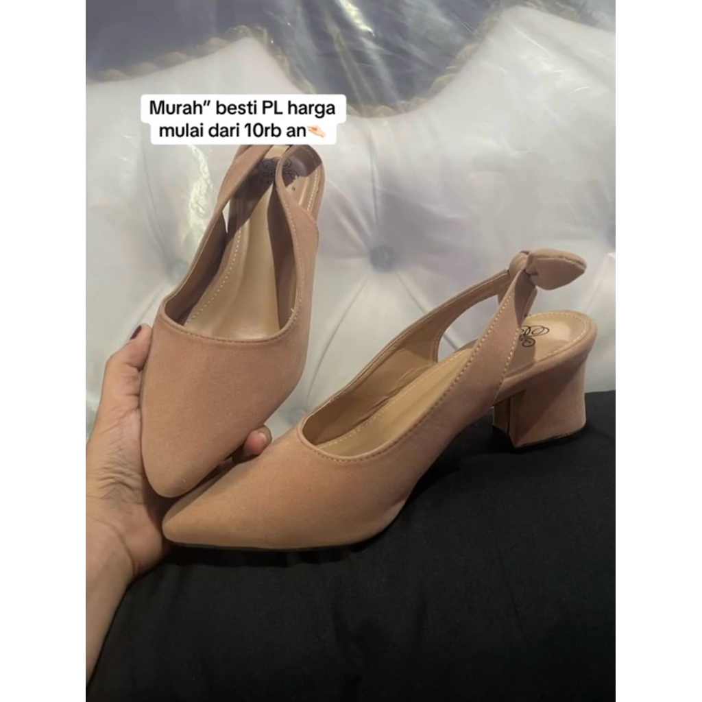 Jual preloved heals/sepatu | Shopee Indonesia