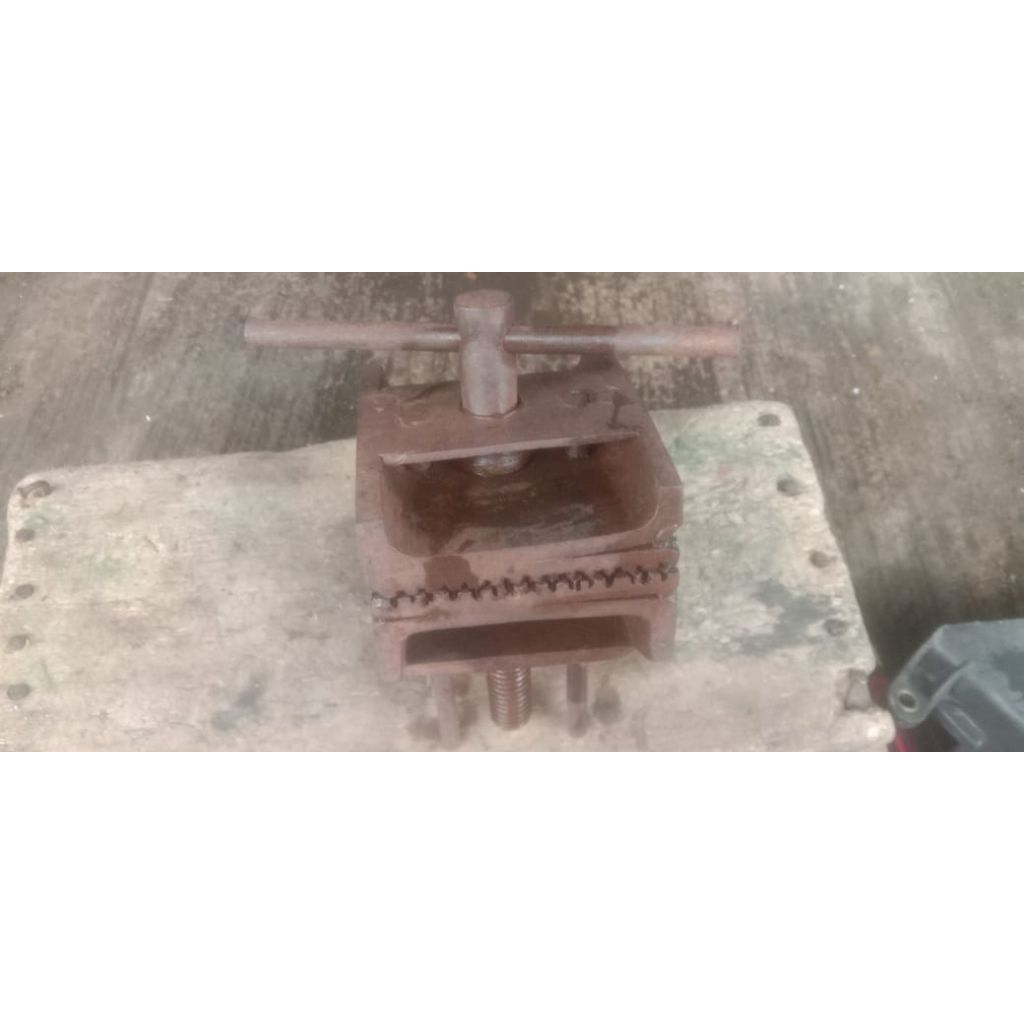 Jual RAGUM PENJEPIT BESI BAHAN ASLI BESI | Shopee Indonesia