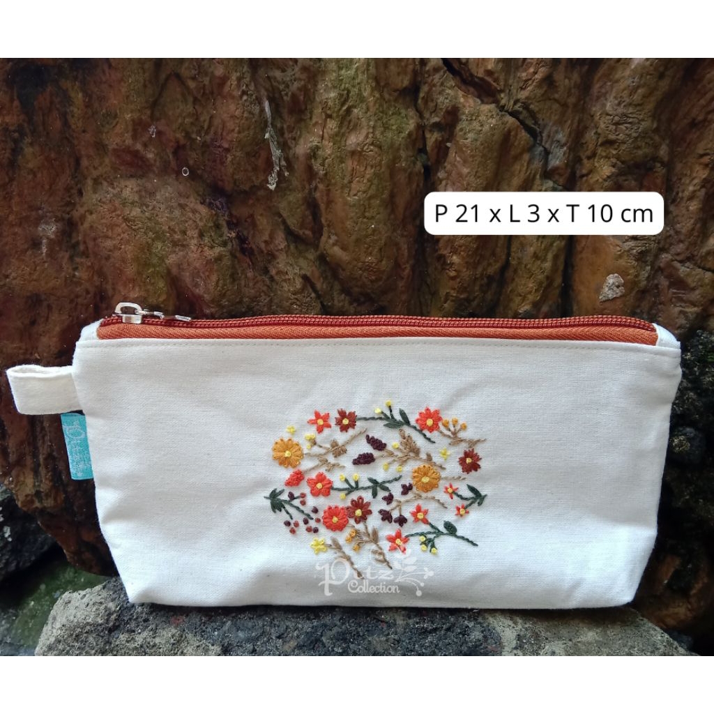 Jual Pouch Blacu Sulam Handmade/Dompet Blacu/Pouch Makeup/Tempat Pensil ...