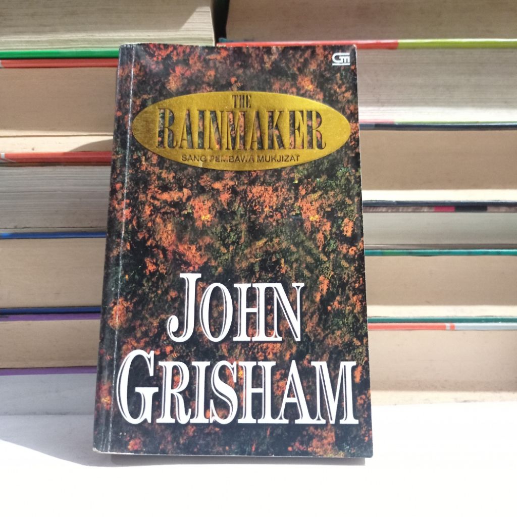 Jual JOHN GRISHAM - THE RAINMAKER | Shopee Indonesia