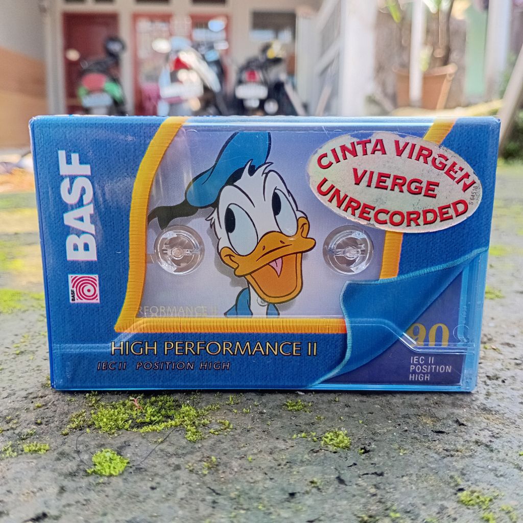 Jual Kaset Kosong BASF High Performance II 90 Donald Duck Type II Position High (1995) Segel Nos ...