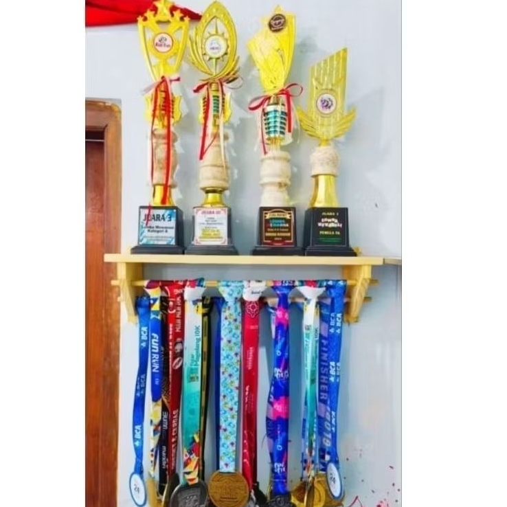 Jual Rak Display Piala Trophy / Hanger Medali /Rak Dinding | Shopee ...