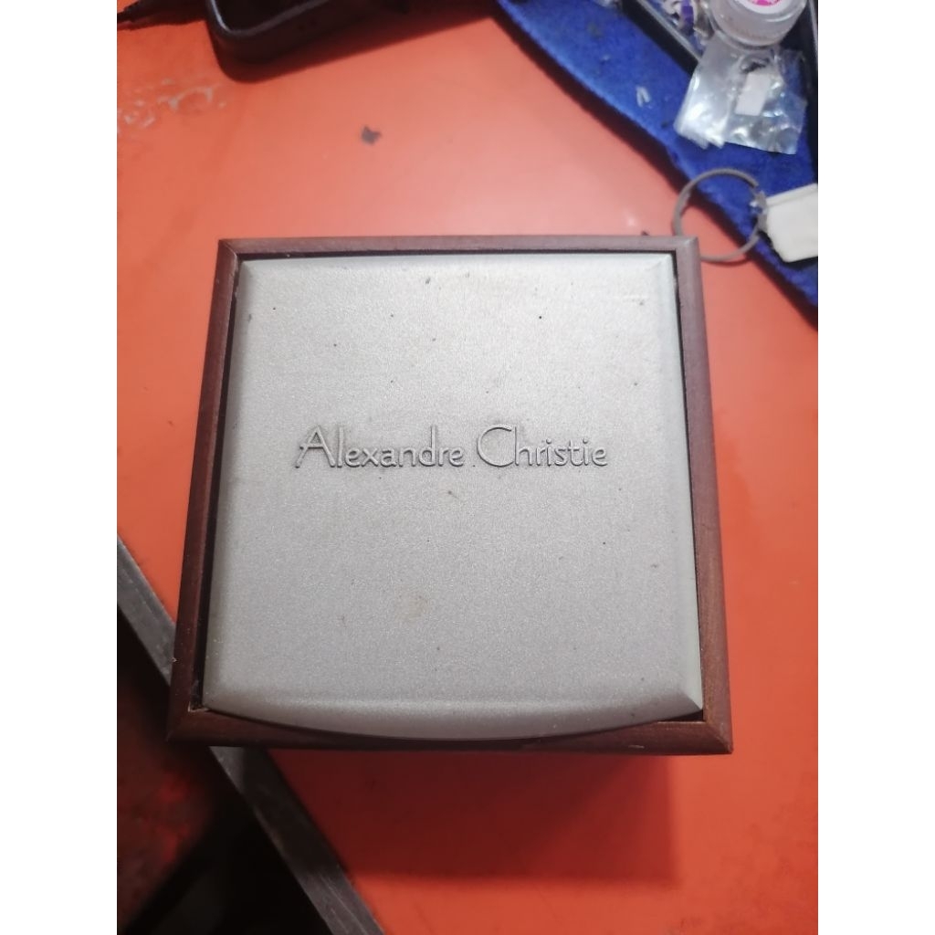 Jual box jam tangan ori | Shopee Indonesia