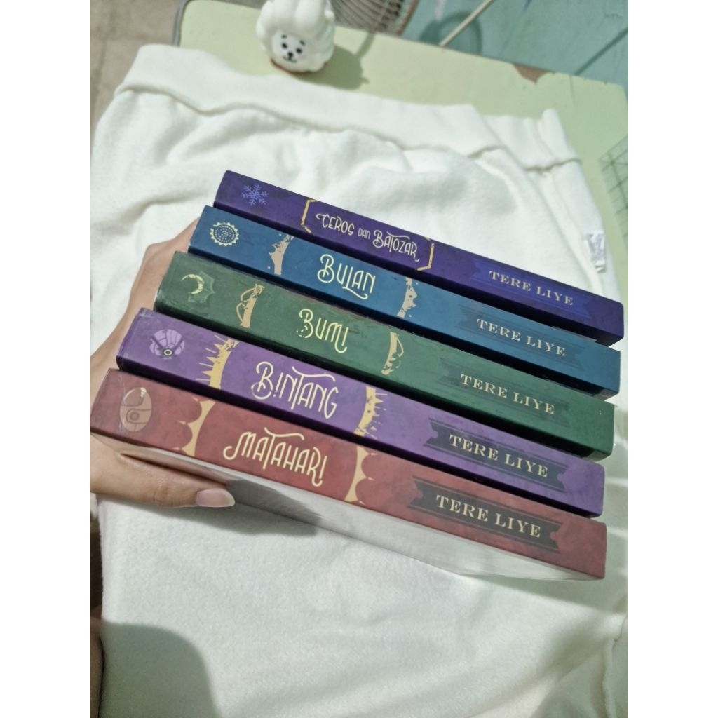 Jual Bumi Series | Shopee Indonesia