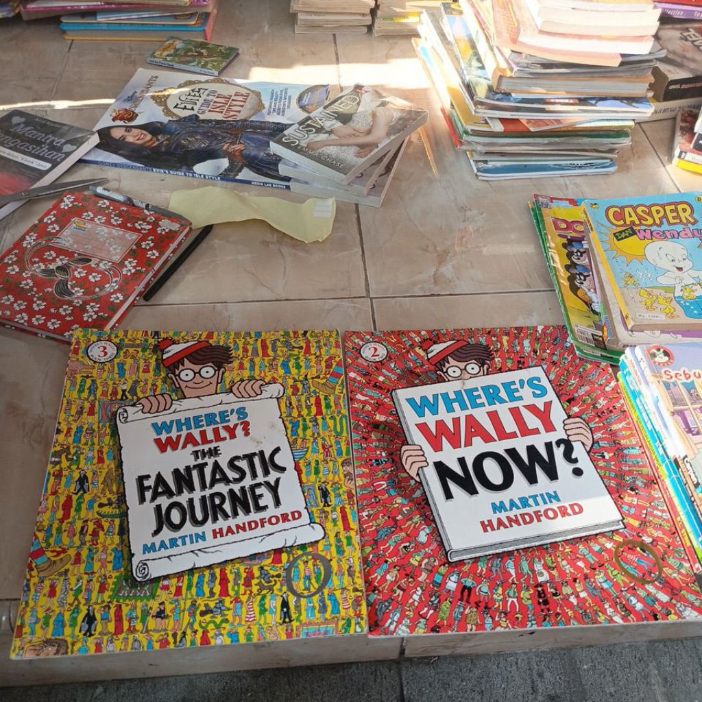 Jual Buku Import Where's Wally the fantastic journey by Martin Handford ...