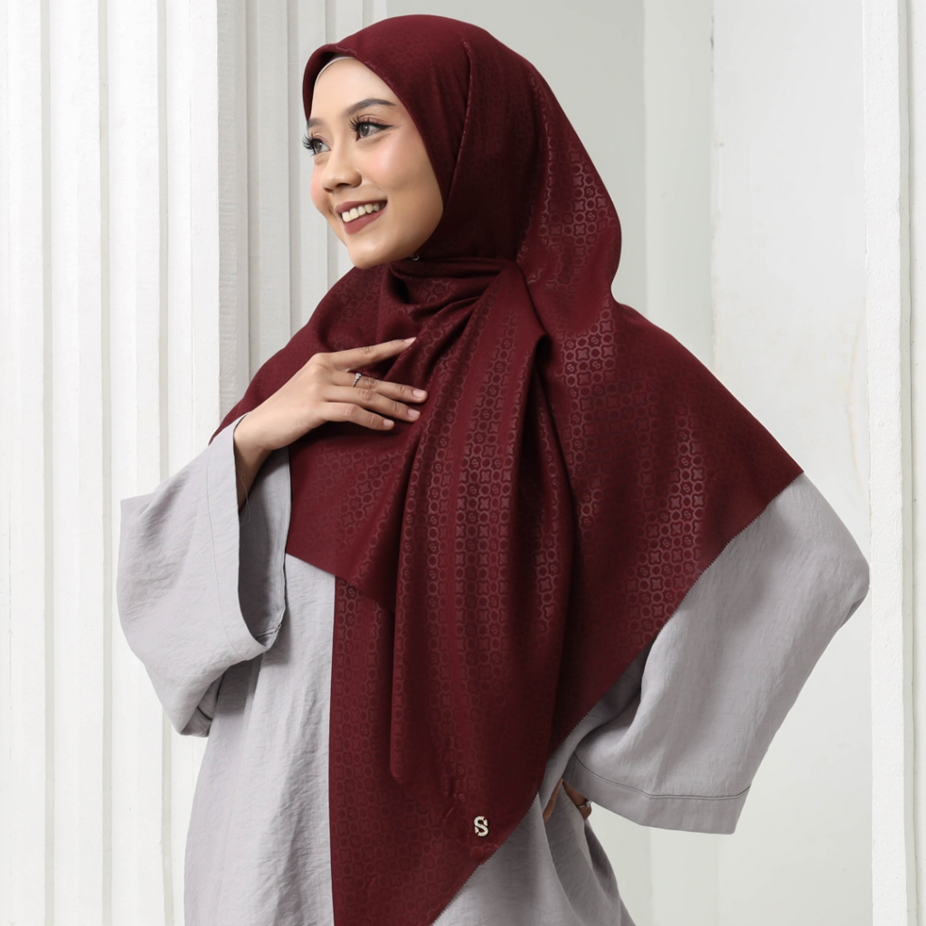 Jual Umama Scarf - Kerudung Polos Emboss Jilbab Segi Empat Hijab Daily ...