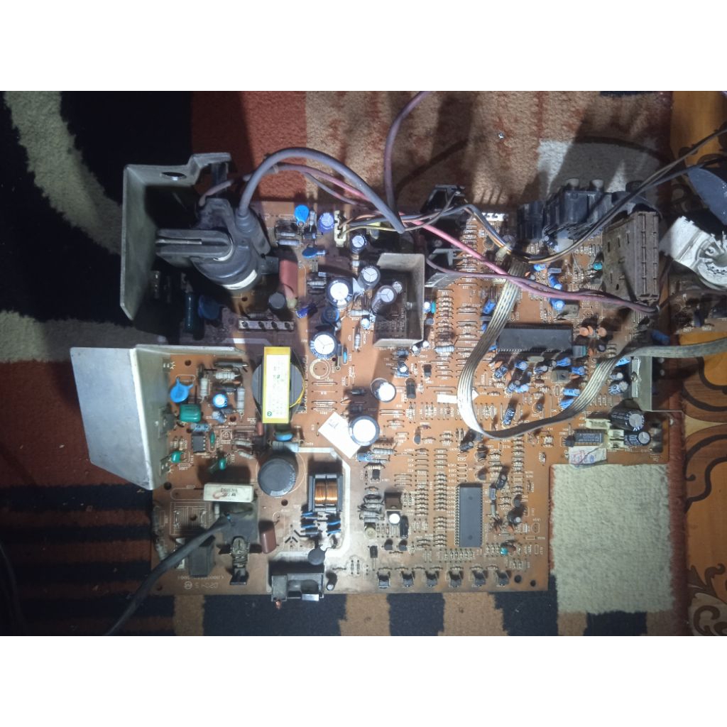 Jual mesin tv tabung konka layar cembung 21" bekas | Shopee Indonesia