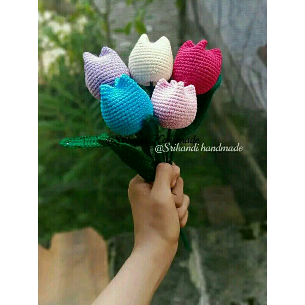 Jual Pre oerde Bunga Tulip rajut // Buket Bunga Rajut | Shopee Indonesia