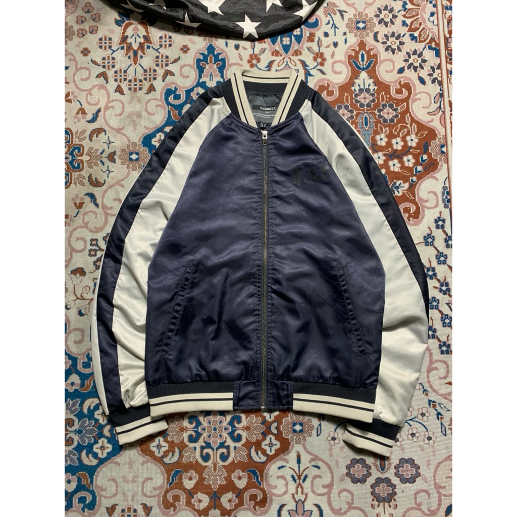Jual VARSITY JACKET H:CONNECT SECOND ORIGINAL | Shopee Indonesia