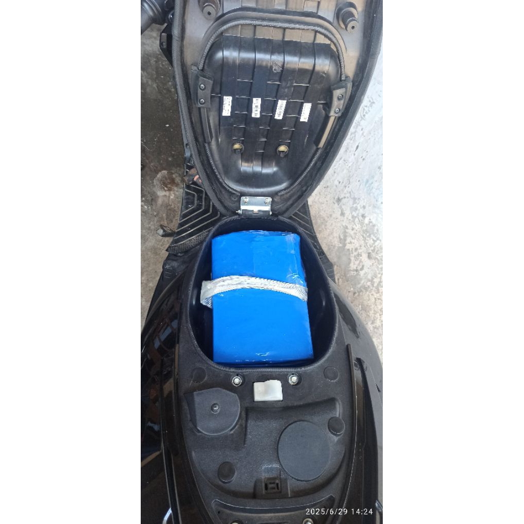 Jual battery gendong Polytron fox r dan fox s 23 s | Shopee Indonesia