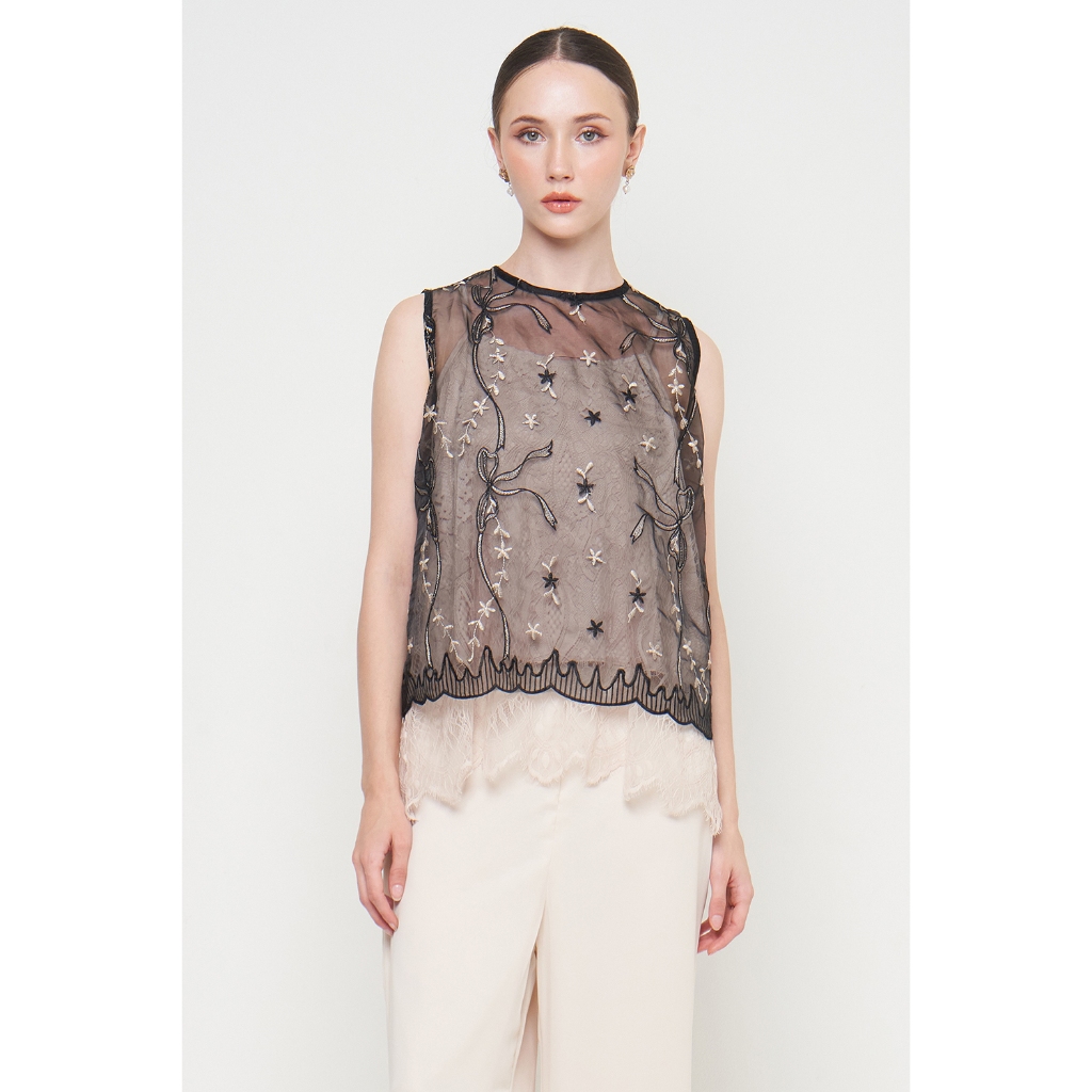 Jual [PHEME STUDIO SERIES] AIRA TOP IN BLACK by pheme | Shopee Indonesia