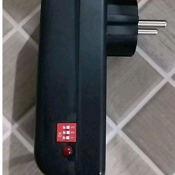 Jual Adaptor 12V 1,25A (ADA TIMER AUTO RESET) KONDISI BARU | Shopee ...