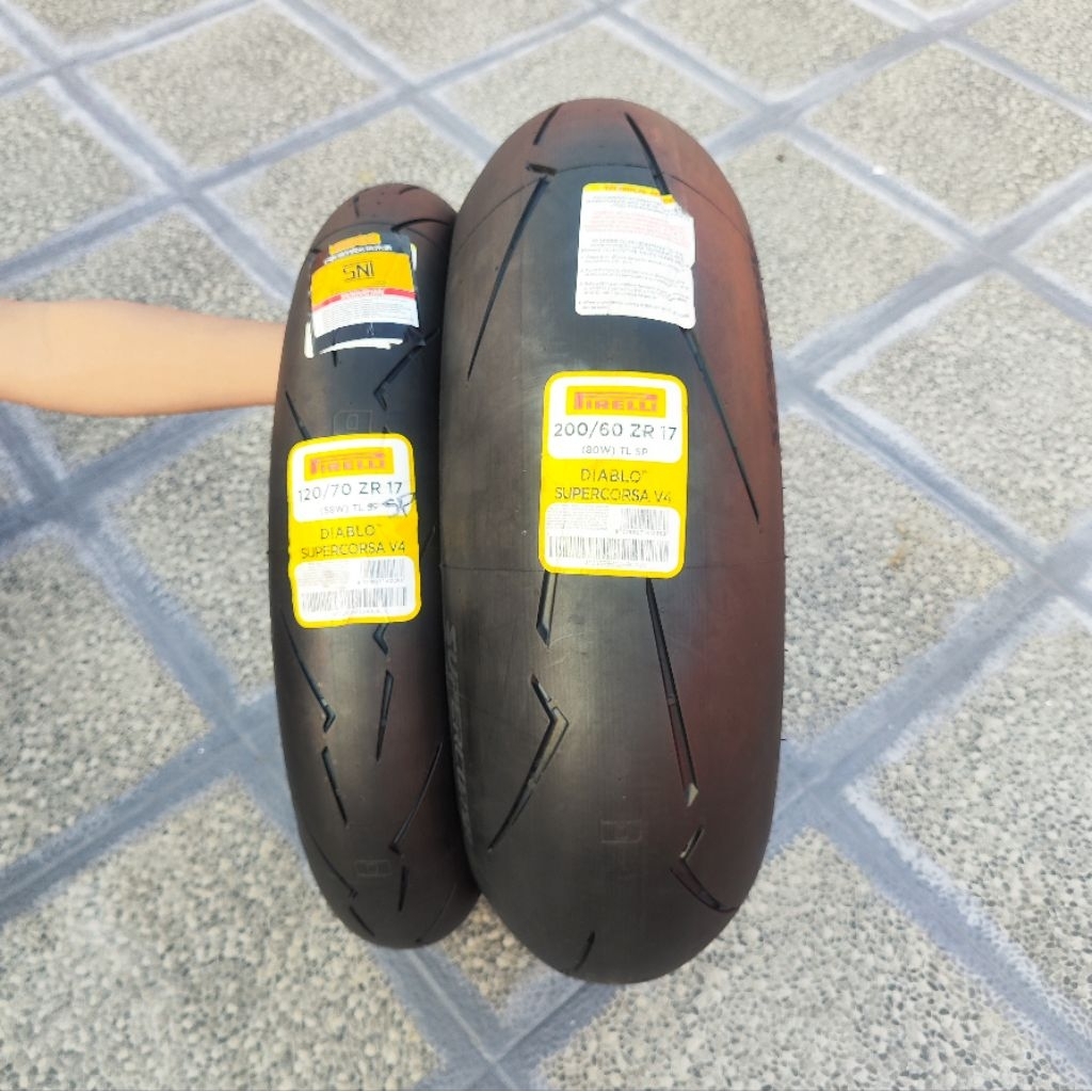 Jual Ban Pirelli Diablo SuperCorsa V4 120/70-17 200/60-17 Ducati ...