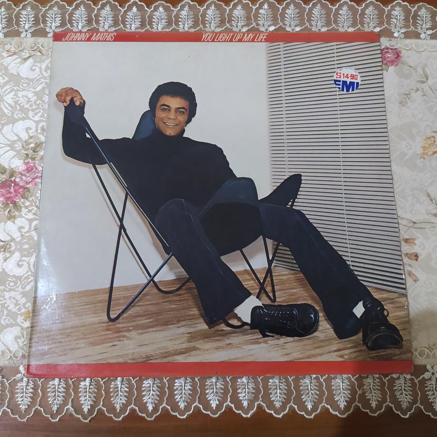 Jual Vinyl / Piringan Hitam 12 Johnny Mathis You Light Up My Life 1978 ...