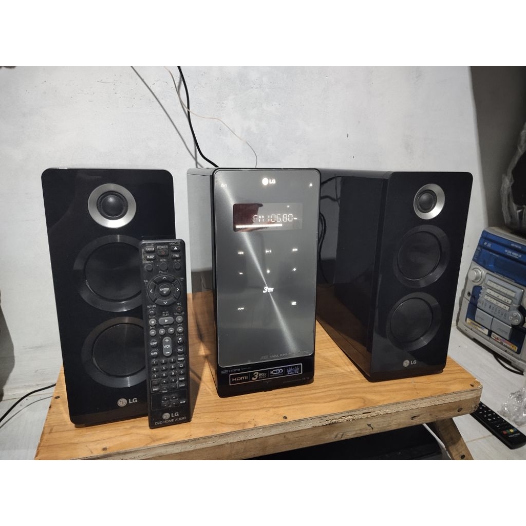 Jual LG MINI COMPO DVD MICRO HIFI SISTEM FB166 NORMAL | Shopee Indonesia