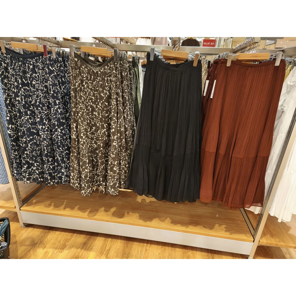 Jual SALE!!!UNIQLO ROK PANEL SIFON {JASTIP jasa titip} | Shopee Indonesia
