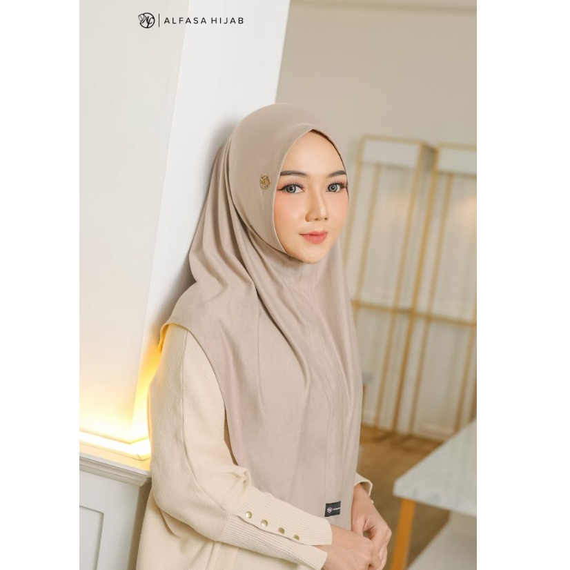 Jual HIJAB WANITA DAILY MAGHFIRA INSTAN - ALFASA HIJAB | Shopee Indonesia