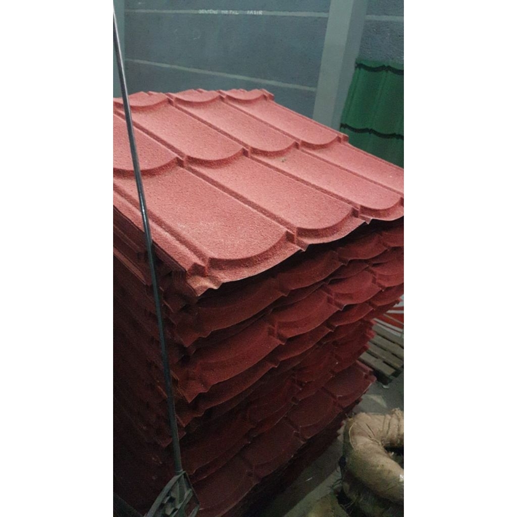Jual Genteng pasir 80x80 warna merah tebal 030 | Shopee Indonesia