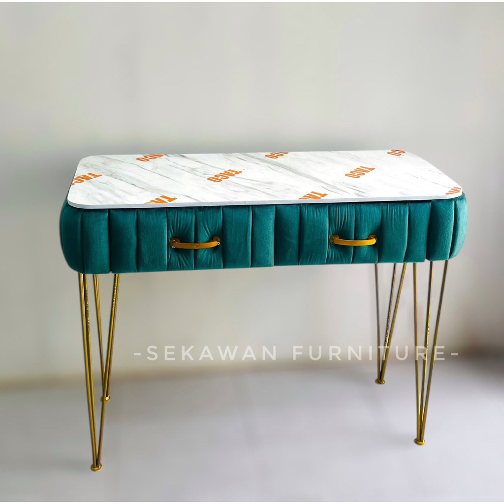 Jual Meja Rias Meja Nailart Nail Art Aestetic Dressing Table Bludru ...