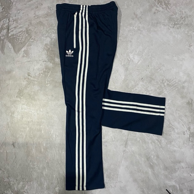 Jual Trackpants Adidas Bunga Europa (M) Navy | Shopee Indonesia