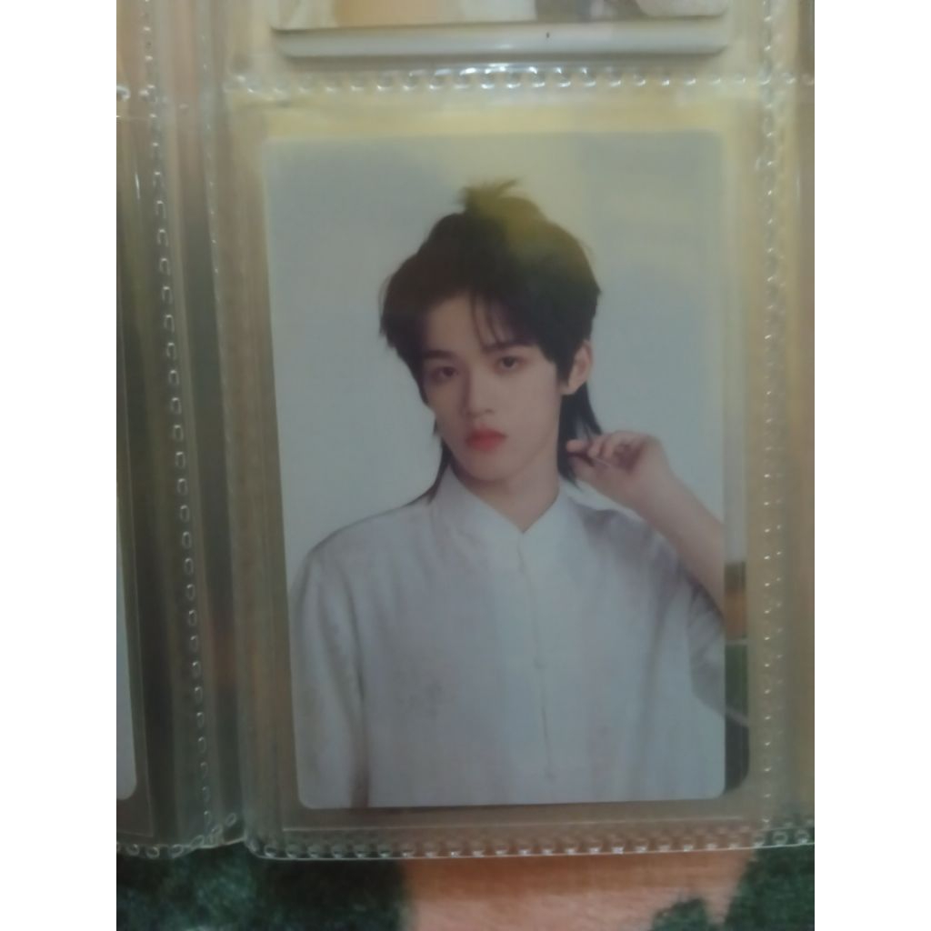 Jual PHOTOCARD OFFICIAL TF FAMILY [ GUAN JUNCHEN ] | Shopee Indonesia