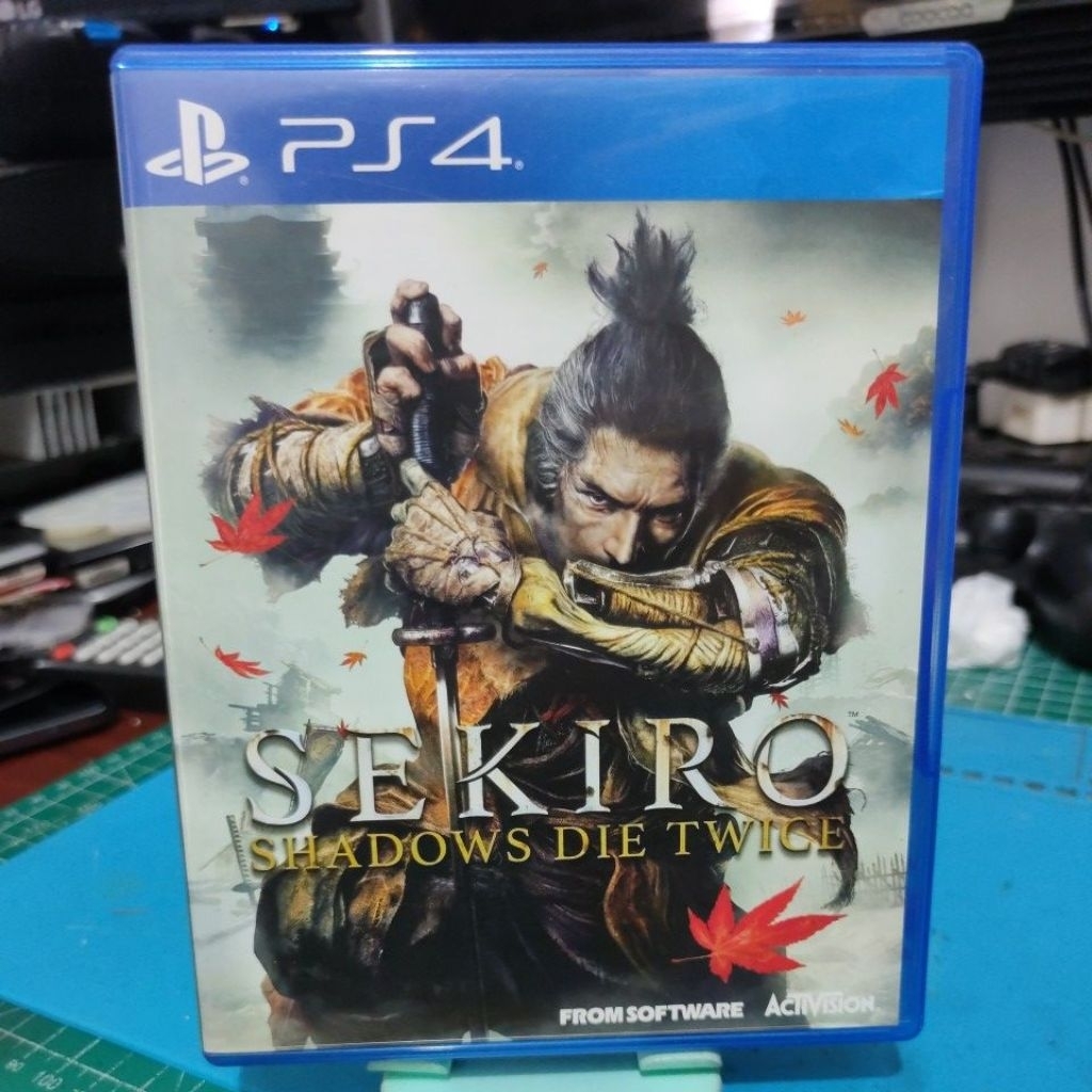 Jual sekiro shadows die twice PS4 PS5 kaset game Playstation | Shopee ...