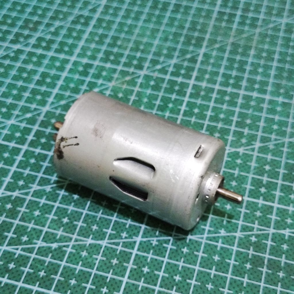 Jual DINAMO DC 12V / 24V DC MOTOR GENERATOR EX PRINTER SIZE MEDIUM ...
