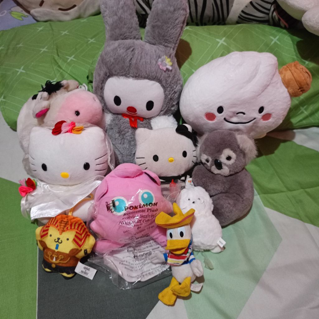 Jual Take all 10 Boneka dan Ganci (Hello Kitty, Pokemon, Pompurin ...