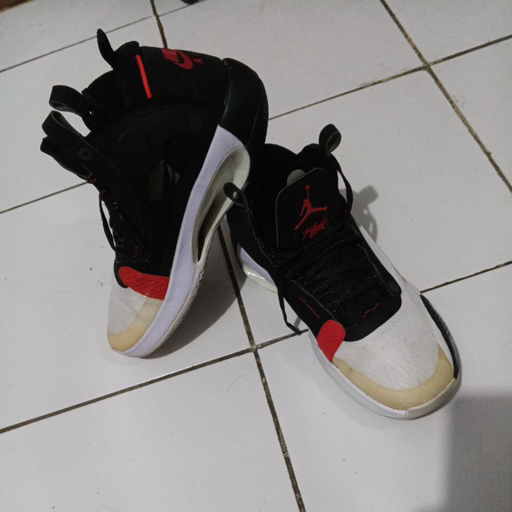 Jual Jual sepatu basket second | Shopee Indonesia