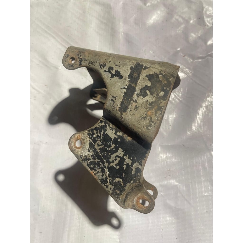 Jual BREKET BESI DUDUKAN PANEL DASI YAMAHA ALFA ORIGINAL COPOTAN ...