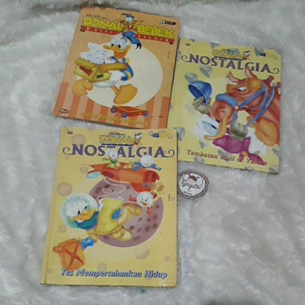 Jual Donal Bebek Nostalgia - Komik Lebar (Walt Disney) | Shopee Indonesia