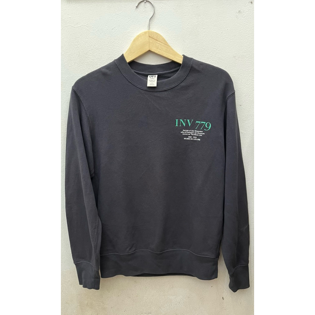 Jual (NEW) Sweater Uniqlo MUSÈE DU LOUVRE x PETER SAVILLE | Shopee ...