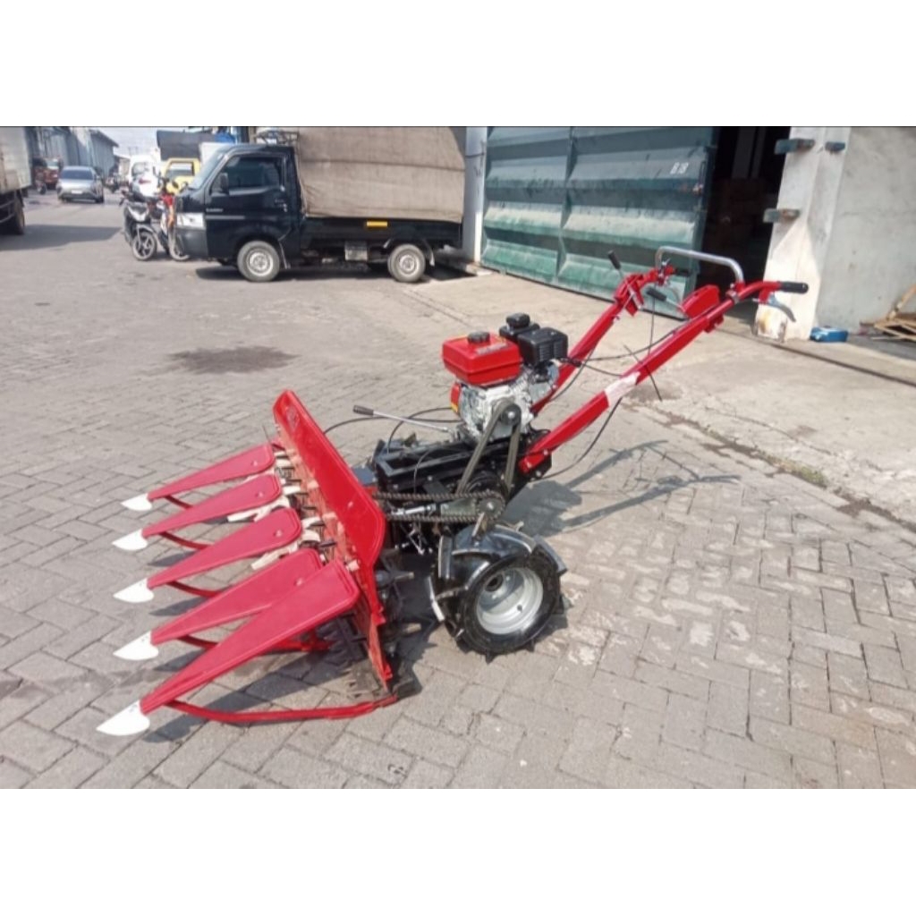 Jual Mesin Panen Padi Reaper Mini Engine Power 7HP Pemanen Padi, Gandum ...