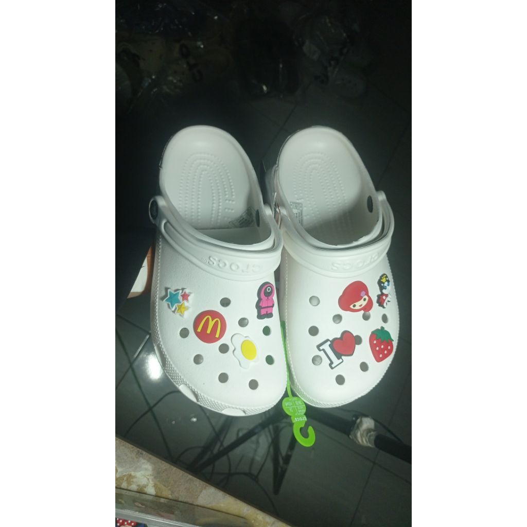 Jual Clasik crocs unisex cewek cowok | Shopee Indonesia