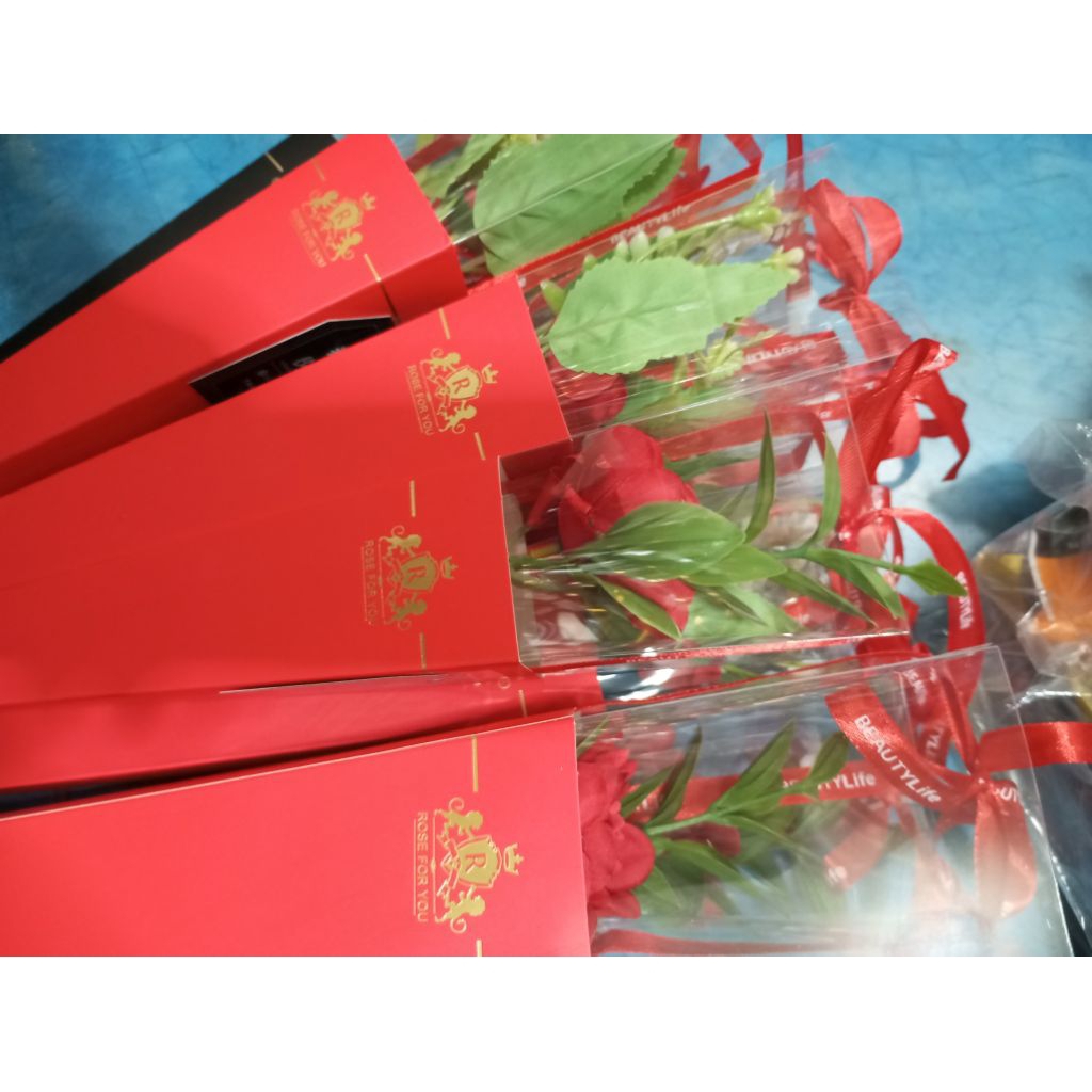 Jual buket keren bunga, hitam, merah, putih, pink | Shopee Indonesia