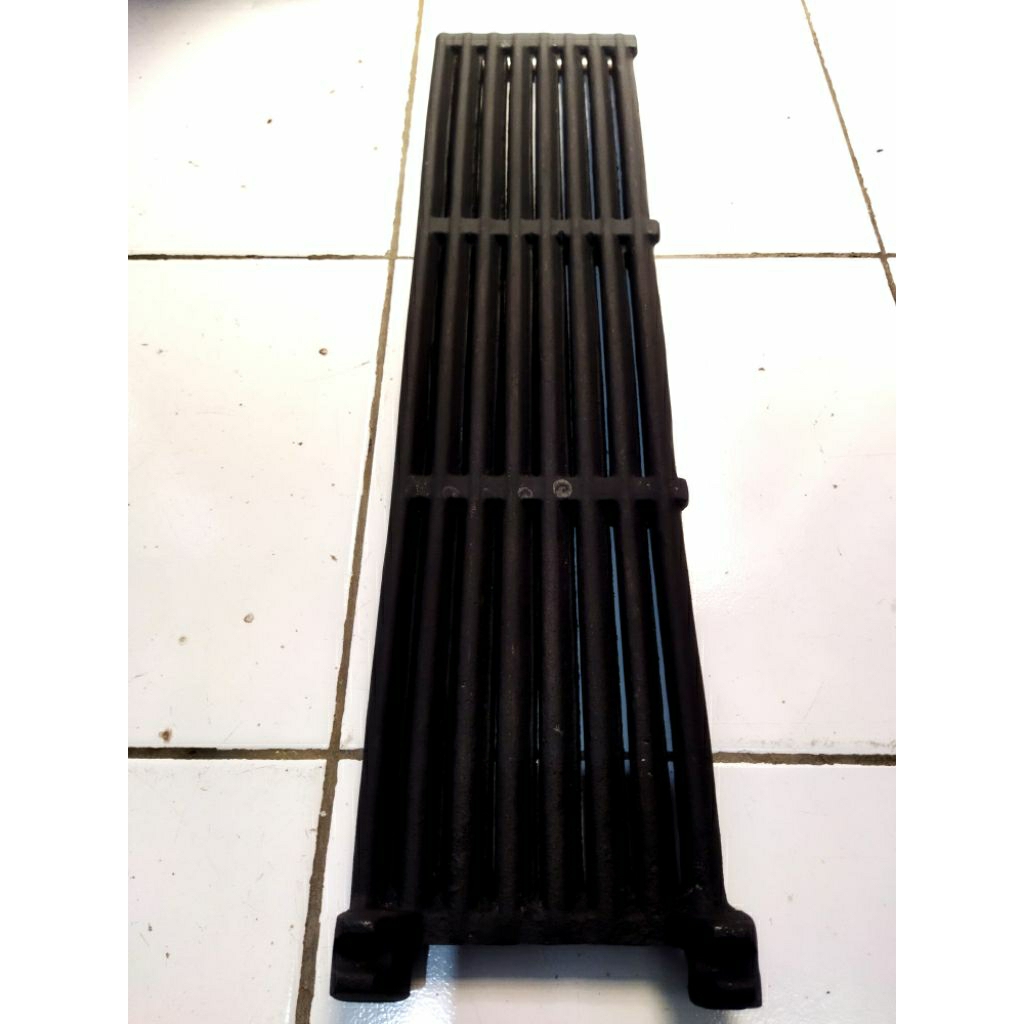Jual Tatakan grill ,kompor bakaran, bahan besi cor 57x15 | Shopee Indonesia