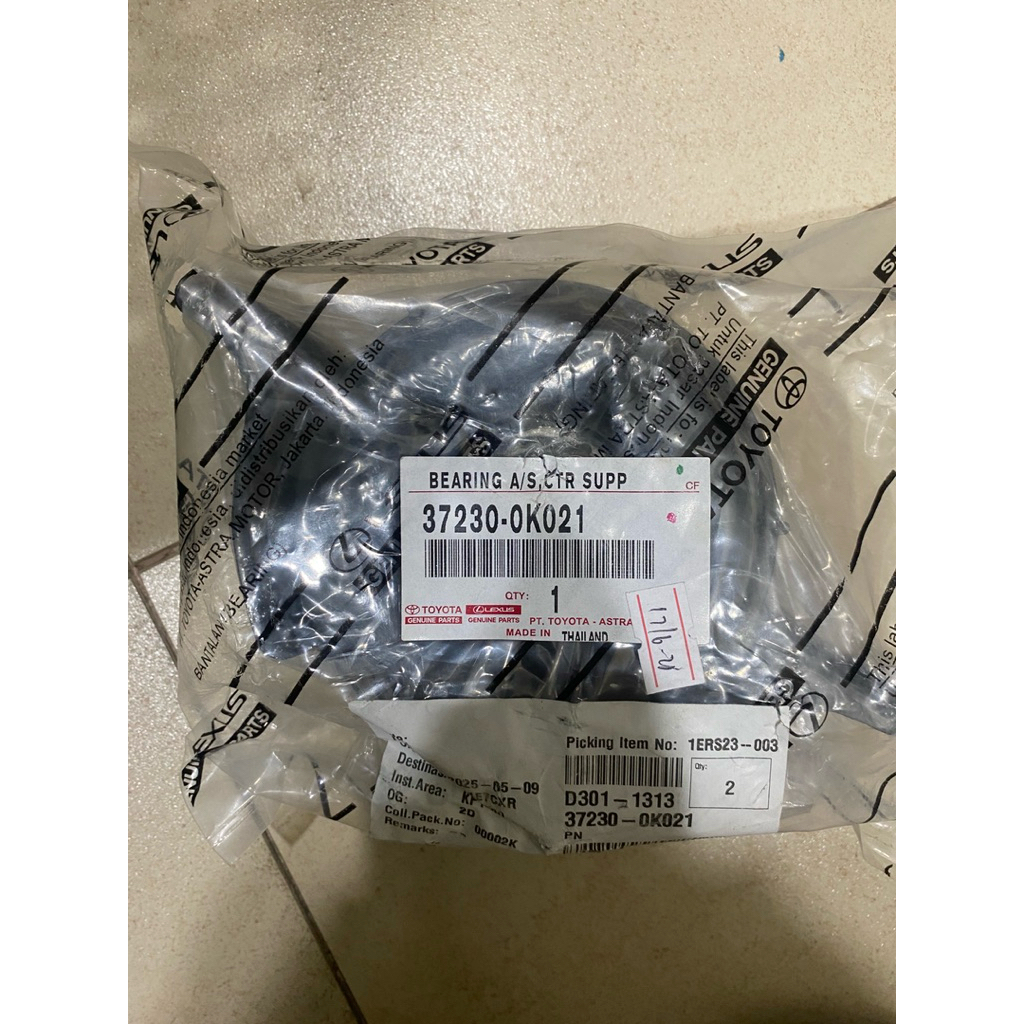 Jual SAGA | Gantungan Laher Kopel Center Bearing Innova Fortuner 37230 ...
