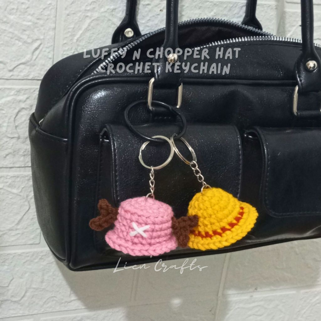 Jual ganci topi luffy + chopper rajut | crochet hat luffy & chopper ...