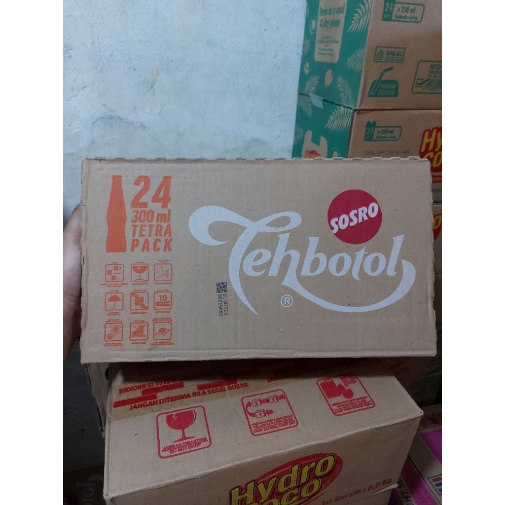 Jual TEH BOTOL SOSRO 300ML ISI 24 PCS | Shopee Indonesia
