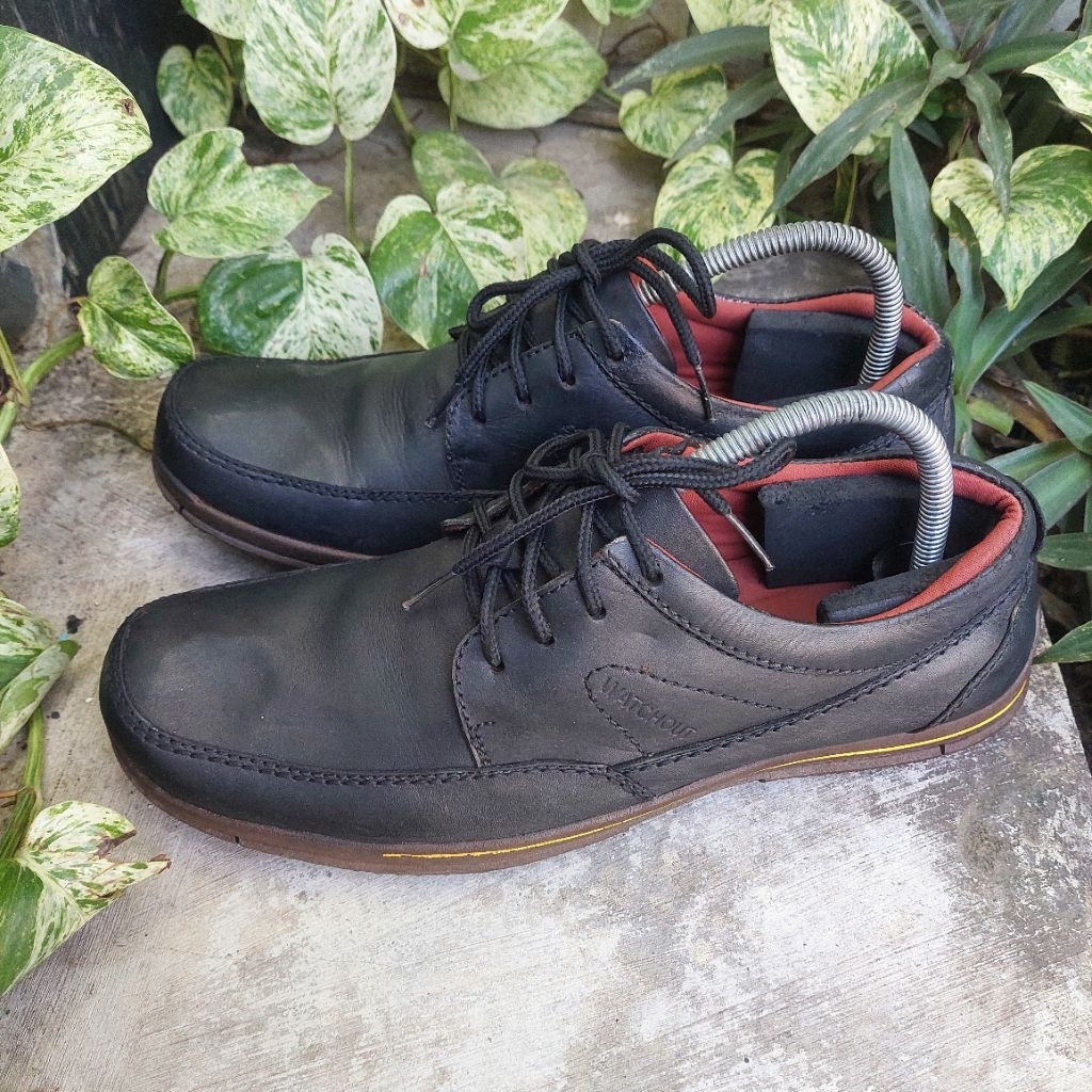 Jual sepatu loafer second watchout size 43(27cm) | Shopee Indonesia