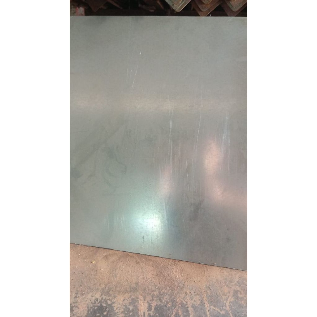 Jual besi pelat calfanis tebel 2 mm ukuran 25 x 25 cm | Shopee Indonesia