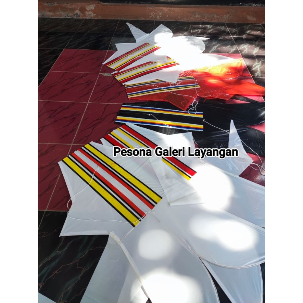 Jual Layangan bebean 1meter semi knockdown siap terbang | Shopee Indonesia