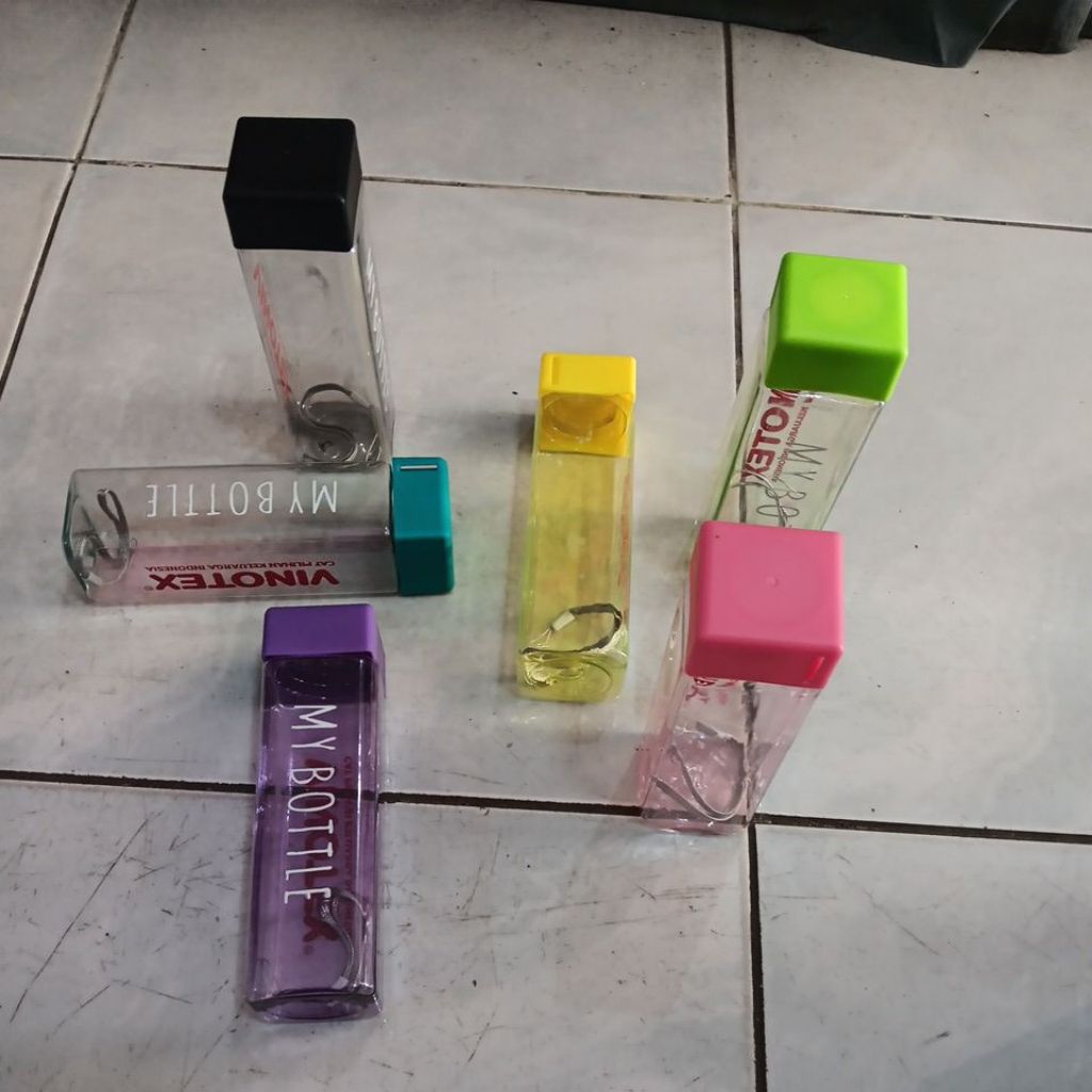 Jual Botol Souvenir Mika Akrilik My Bottle Vinotex | Shopee Indonesia