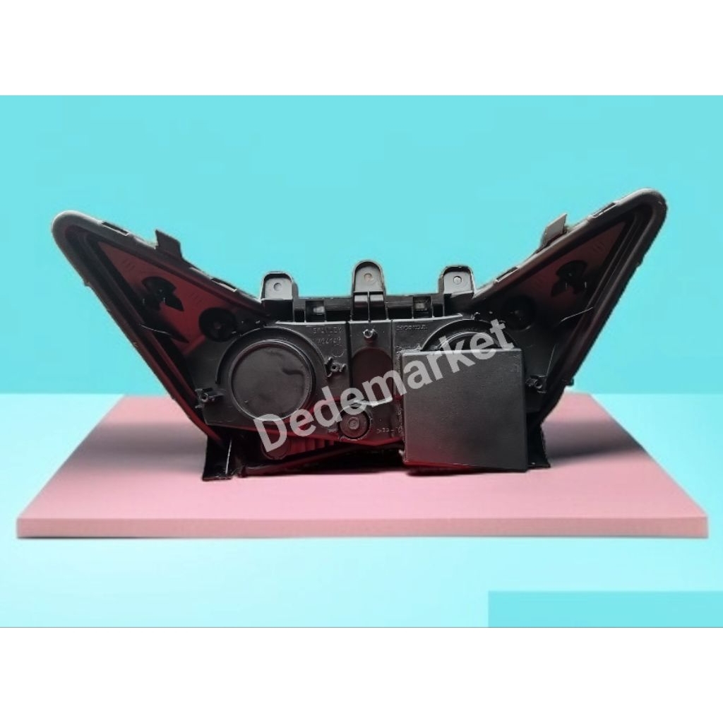 Jual retrofit biled picek/sebelah vario 125 kzr bahan original honda ...