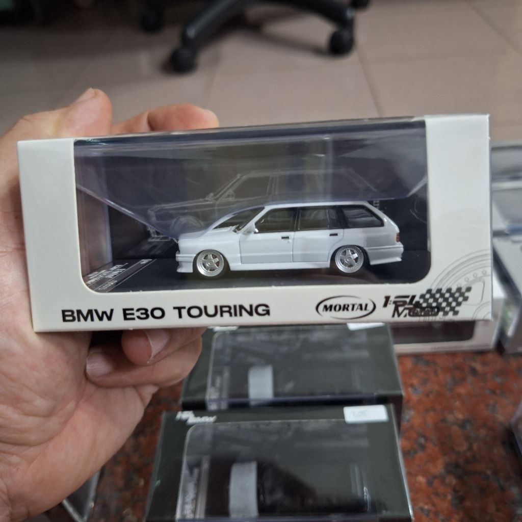Jual Mortal Diecast Skala 64 BMW E30 Series MK1 Wagon Customised White ...