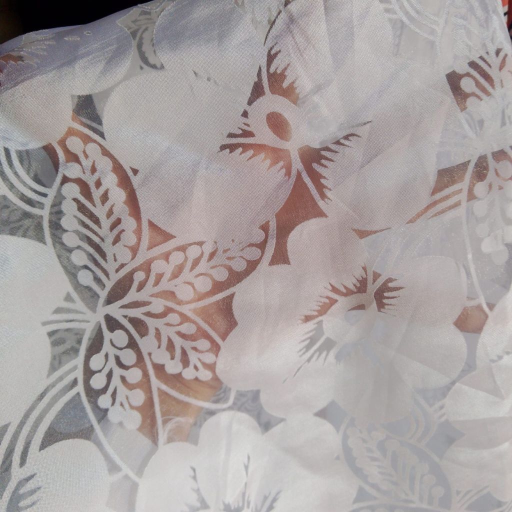 Jual Kain Organza Transparan Motif Floral Premium – Cocok untuk Gaun ...