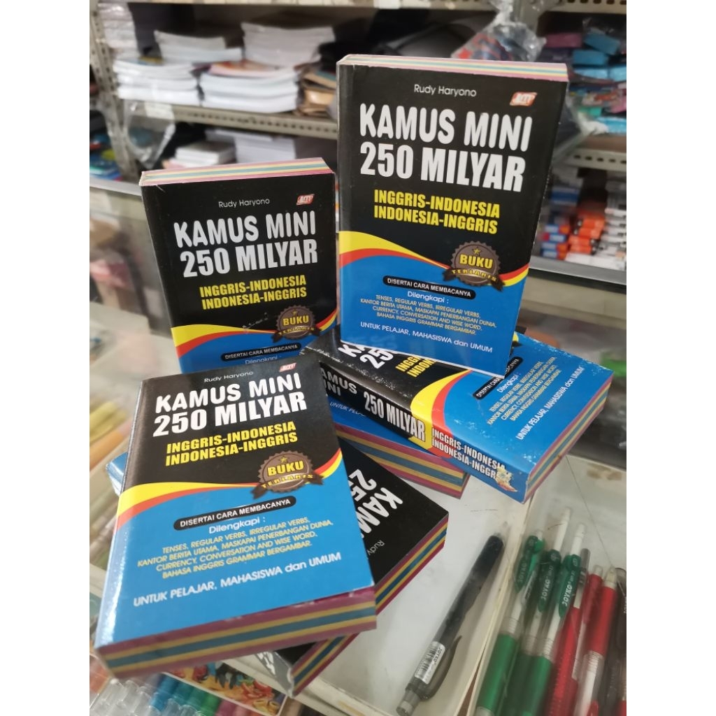 Jual Kamus bahasa inggris mini 250 atau 150 Milyar. ukuran 7,5 x 11,5cm ...