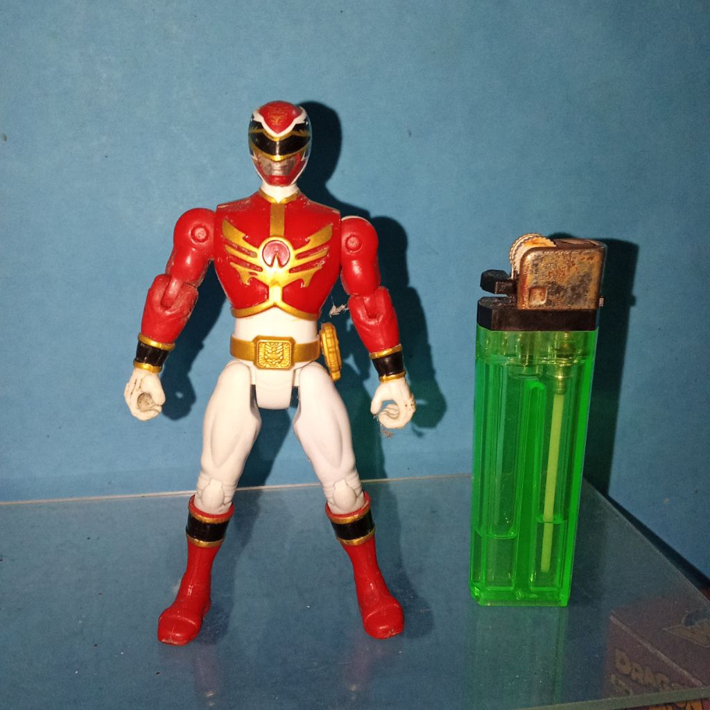 Jual Figure Artikulasi Power Rangers Mega Force Merah dan Biru | Shopee ...